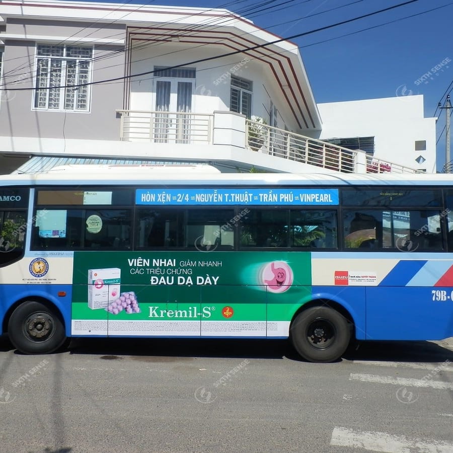 Hoàng Hà Mobile dán quảng cáo tràn kính trên xe buýt TPHCM - Công ty ...